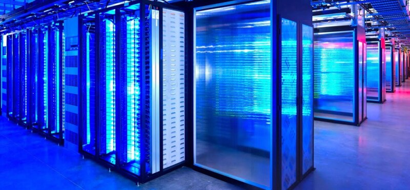 Google publica una visita guiada en 360º a uno de sus centros de datos ...