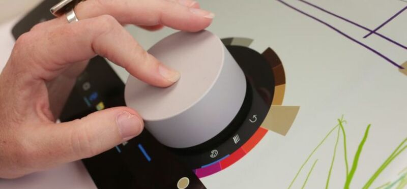 Surface Dial también mostrará un menú extra en las pantallas de Surface Pro 4 y Surface Book ...